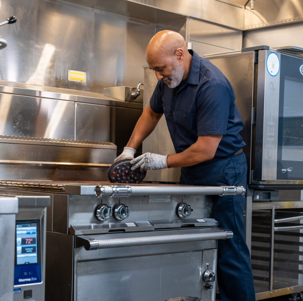Foodservice Equipment Repairs - Hi Tech Commercial Service
